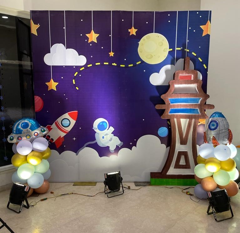Monumental Space Theme Decor